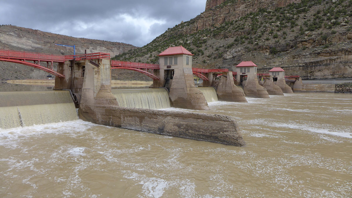 Water managers set criteria for conservation program participation ...