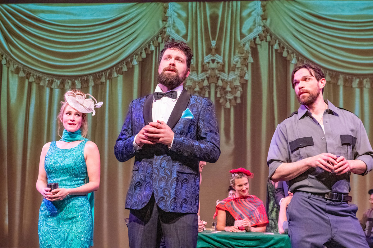 REVIEW: "Manon" by Jules Massenet - Yellow Scene Magazine